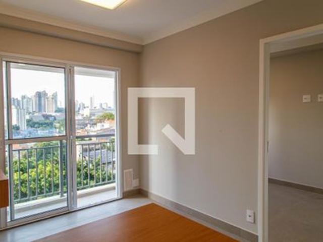 Apartamento para alugar com 38m², 2 quartos e sem vaga