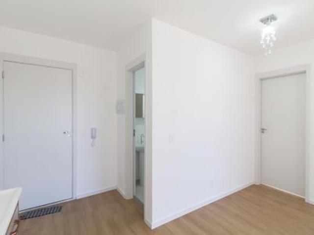 Apartamento para alugar com 38m², 2 quartos e sem vaga