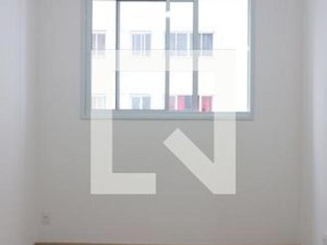 Apartamento para alugar com 38m², 2 quartos e sem vaga