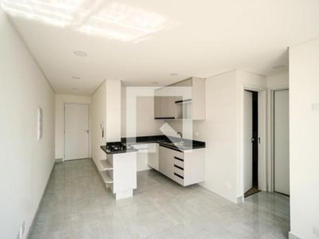 Apartamento para alugar com 38m², 2 quartos e 1 vaga