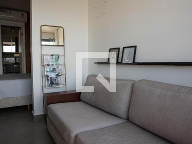 Apartamento para alugar com 39m², 1 quarto e 1 vaga