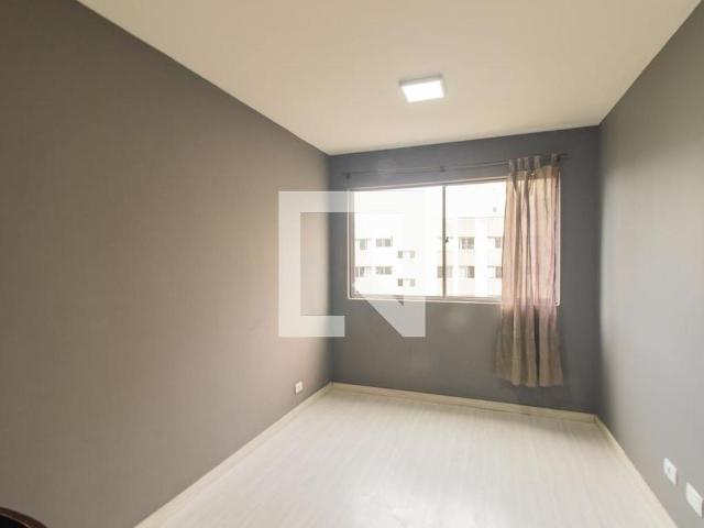 Apartamento para alugar com 39m², 1 quarto e sem vaga