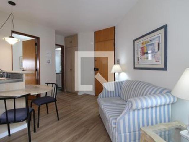 Apartamento para alugar com 39m², 1 quarto e sem vaga