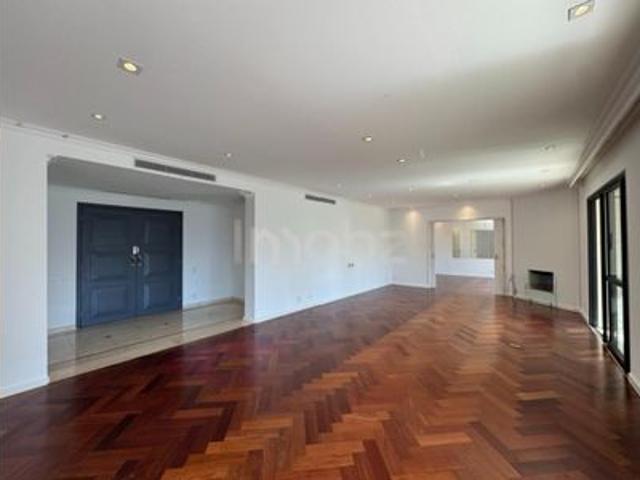 Apartamento para alugar com 400m², 4 quartos e 5 vagas