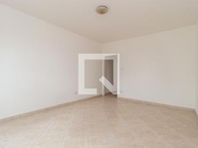 Apartamento para alugar com 40m², 1 quarto e sem vaga