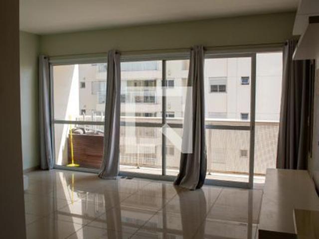 Apartamento para alugar com 41m², 1 quarto e 1 vaga