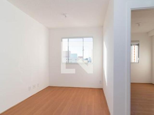 Apartamento para alugar com 41m², 2 quartos e sem vaga