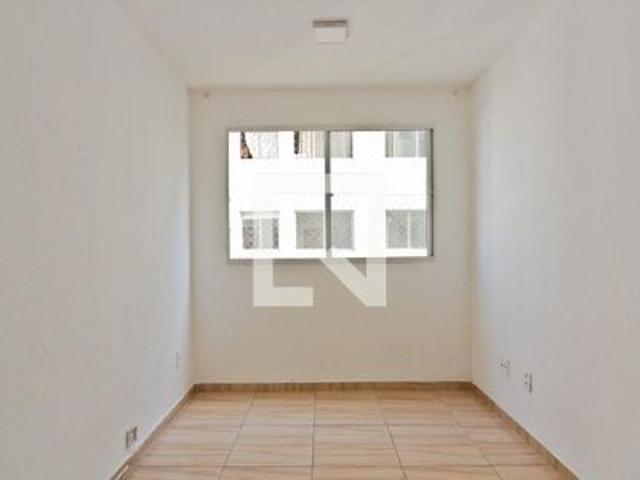 Apartamento para alugar com 41m², 2 quartos e sem vaga