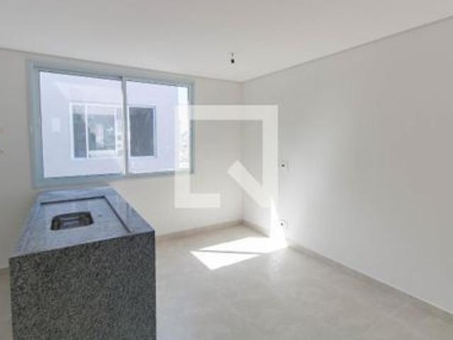Apartamento para alugar com 41m², 2 quartos e sem vaga