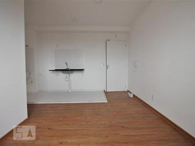 Apartamento para alugar com 41m², 2 quartos e 1 vaga