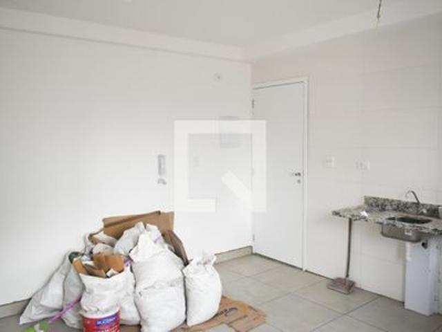 Apartamento para alugar com 41m², 2 quartos e 1 vaga