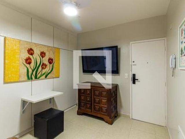 Apartamento para alugar com 42m², 1 quarto e sem vaga