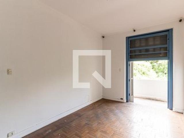Apartamento para alugar com 42m², 1 quarto e sem vaga