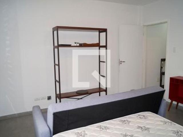 Apartamento para alugar com 42m², 1 quarto e sem vaga