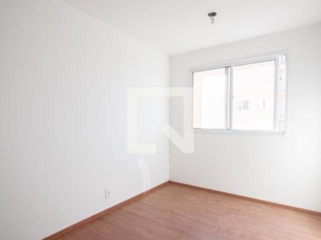 Apartamento para alugar com 42m², 2 quartos e 1 vaga