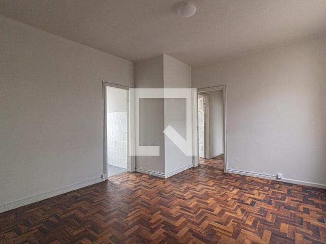 Apartamento para alugar com 44m², 1 quarto e sem vaga