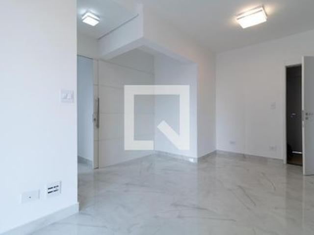 Apartamento para alugar com 44m², 1 quarto e sem vaga