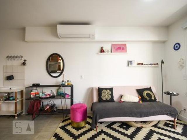 Apartamento para alugar com 44m², 1 quarto e sem vaga
