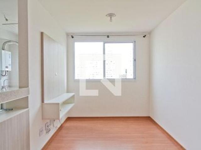 Apartamento para alugar com 44m², 2 quartos e 1 vaga