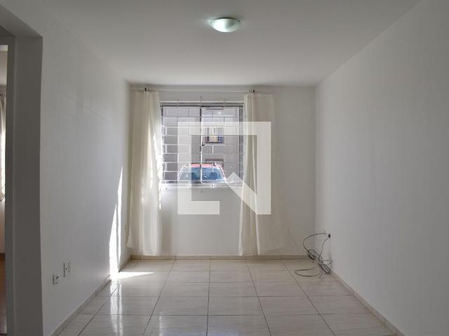 Apartamento para alugar com 45m², 2 quartos e 1 vaga