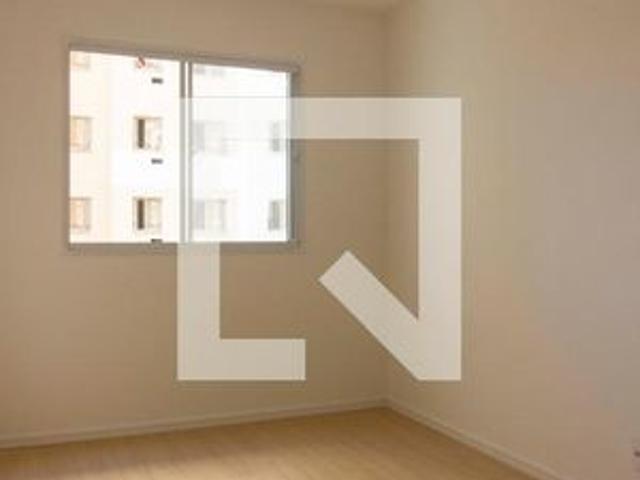 Apartamento para alugar com 47m², 2 quartos e sem vaga
