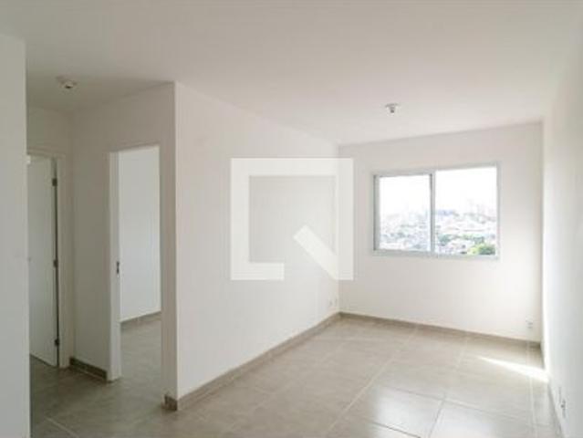 Apartamento para alugar com 48m², 2 quartos e sem vaga
