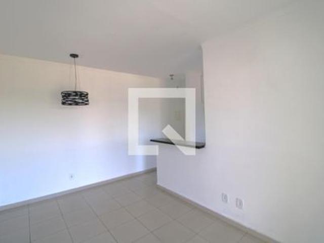 Apartamento para alugar com 48m², 2 quartos e 1 vaga
