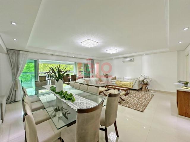 Apartamento para alugar com 4 Suítes em Zona 01 Centro, Maringá PR