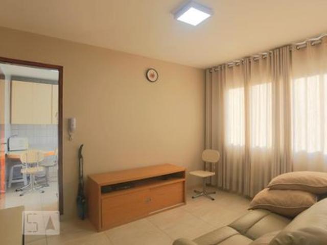 Apartamento para alugar com 55m², 1 quarto e 1 vaga