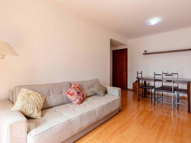 Apartamento para alugar com 55m², 1 quarto e 1 vaga