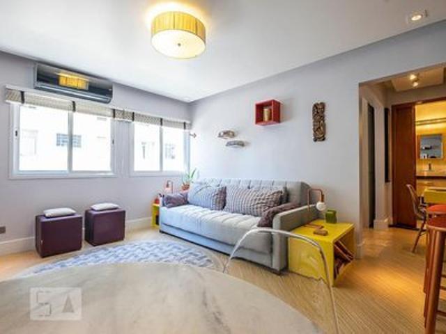 Apartamento para alugar com 55m², 1 quarto e sem vaga