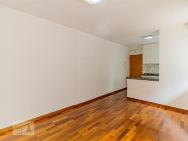 Apartamento para alugar com 55m², 2 quartos e 1 vaga