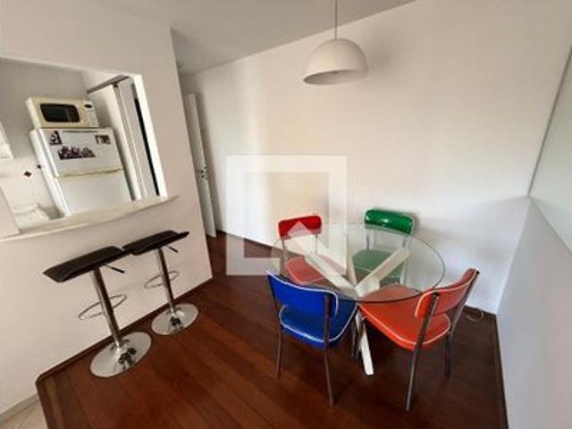 Apartamento para alugar com 58m², 2 quartos e 1 vaga