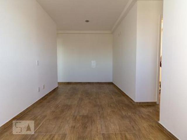 Apartamento para alugar com 58m², 3 quartos e 1 vaga