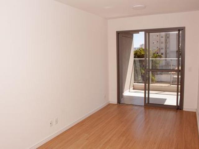 Apartamento para alugar com 61m², 2 quartos e 1 vaga