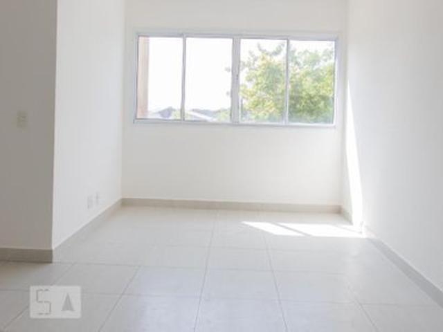 Apartamento para alugar com 62m², 3 quartos e 1 vaga