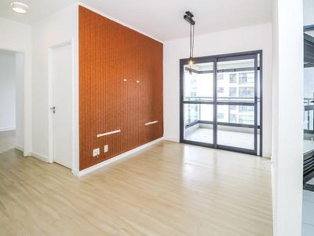 Apartamento para alugar com 63m², 2 quartos e sem vaga