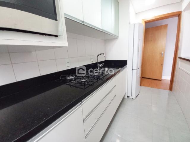 Apartamento para alugar com 64m², 2 quartos, 1 vaga, Centro, Porto Alegre