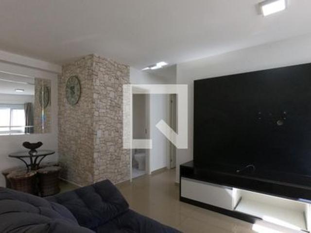Apartamento para alugar com 64m², 2 quartos e 1 vaga