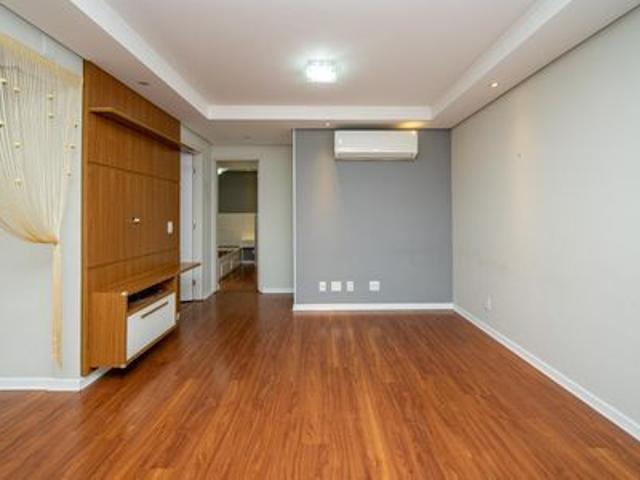 Apartamento para alugar com 64m², 2 quartos e 1 vaga
