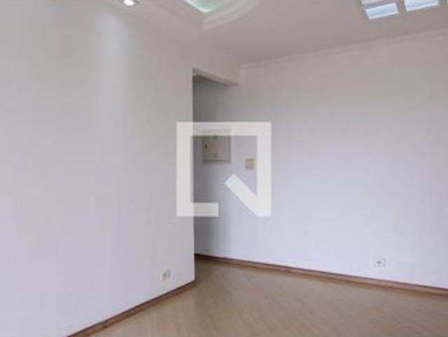 Apartamento para alugar com 64m², 3 quartos e 1 vaga