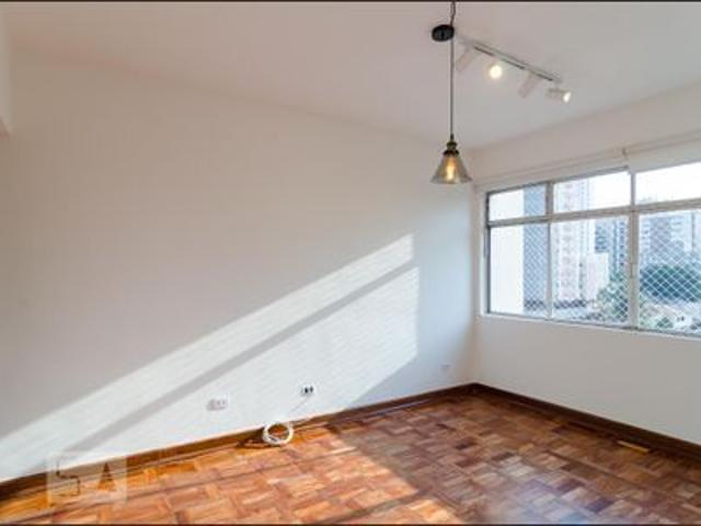 Apartamento para alugar com 65m², 2 quartos e 1 vaga