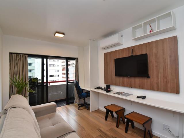 Apartamento para alugar com 67m², 1 quarto e sem vaga