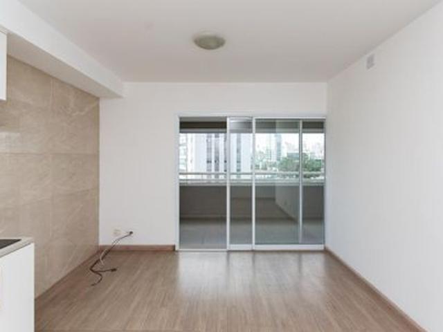 Apartamento para alugar com 67m², 2 quartos e 1 vaga