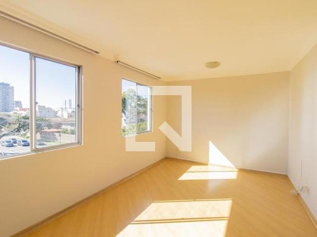 Apartamento para alugar com 67m², 2 quartos e 1 vaga