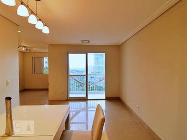 Apartamento para alugar com 67m², 2 quartos e 1 vaga