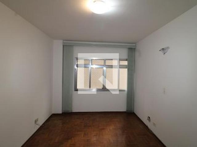 Apartamento para alugar com 68m², 2 quartos e sem vaga