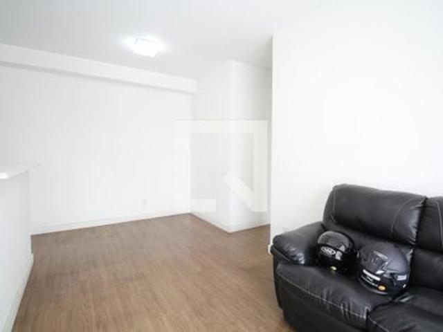 Apartamento para alugar com 68m², 2 quartos e 1 vaga
