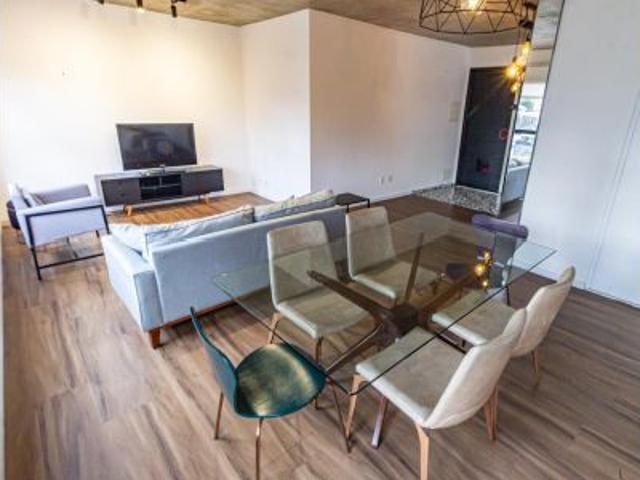 Apartamento para alugar com 70m², 1 quarto e 1 vaga