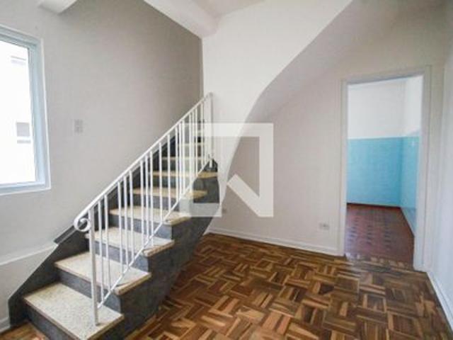 Apartamento para alugar com 70m², 2 quartos e sem vaga